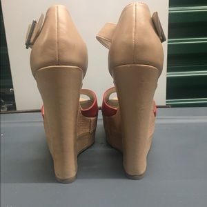 Shoemint | Shoes | Red And Tan Platform Sandals | Poshmark